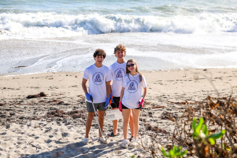 January 2025 Young Friends Beach Cleanup – Friends of Jupiter Beach